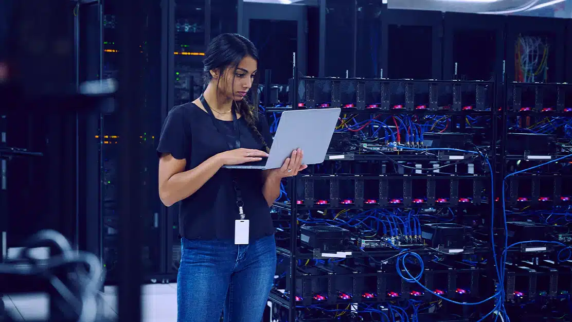Data Center & Core Network Solution | High-Performance